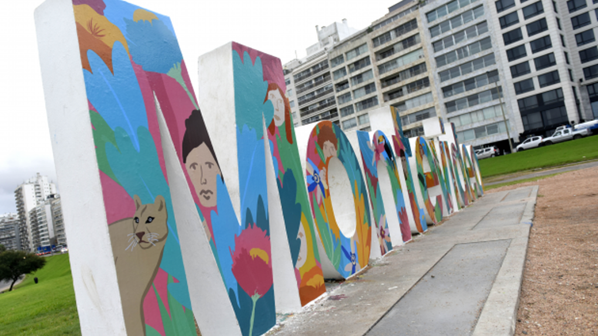 Concurso para diseñar las letras de Montevideo