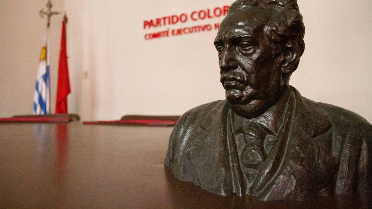 Colorados entienden que Caram y Dos Santos deben resarcir a la ...