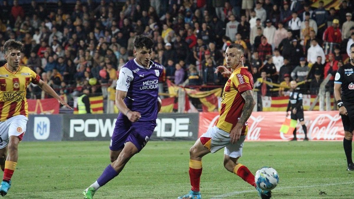 Defensor derrotó a Progreso y es finalista de Copa Uruguay