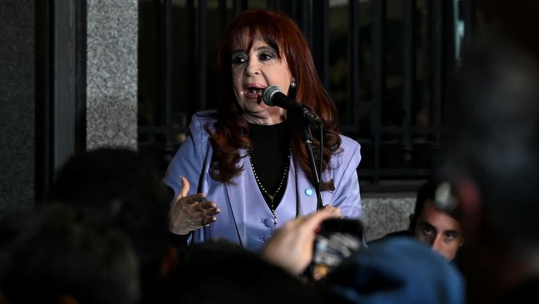 Cristina Fernández de Kirchner se recupera de manera favorable de ...