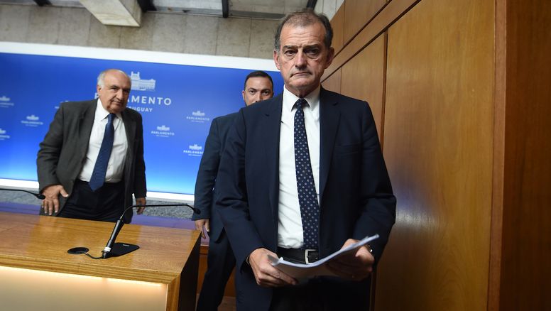 Manini vuelve a cuestionar a Lacalle Pou de cara al 2024