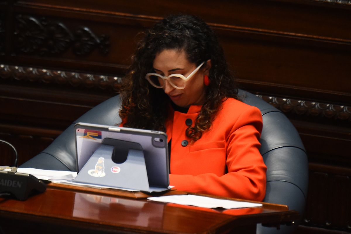 Asignaciones familiares: Frente Amplio propone cortar con la burocracia ...