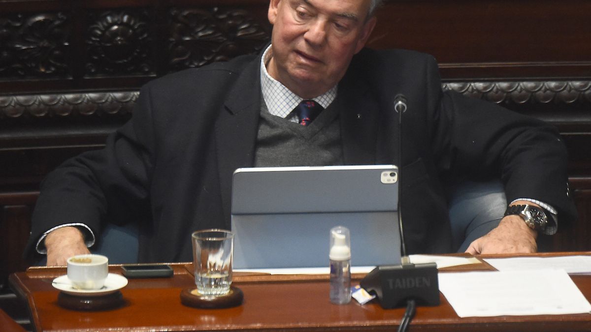 Cuarenta años después, Luis Alberto Heber se despide del Parlamento