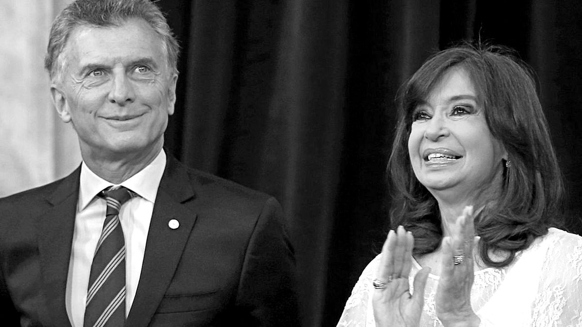 Macri y Cristina entran al ruedo