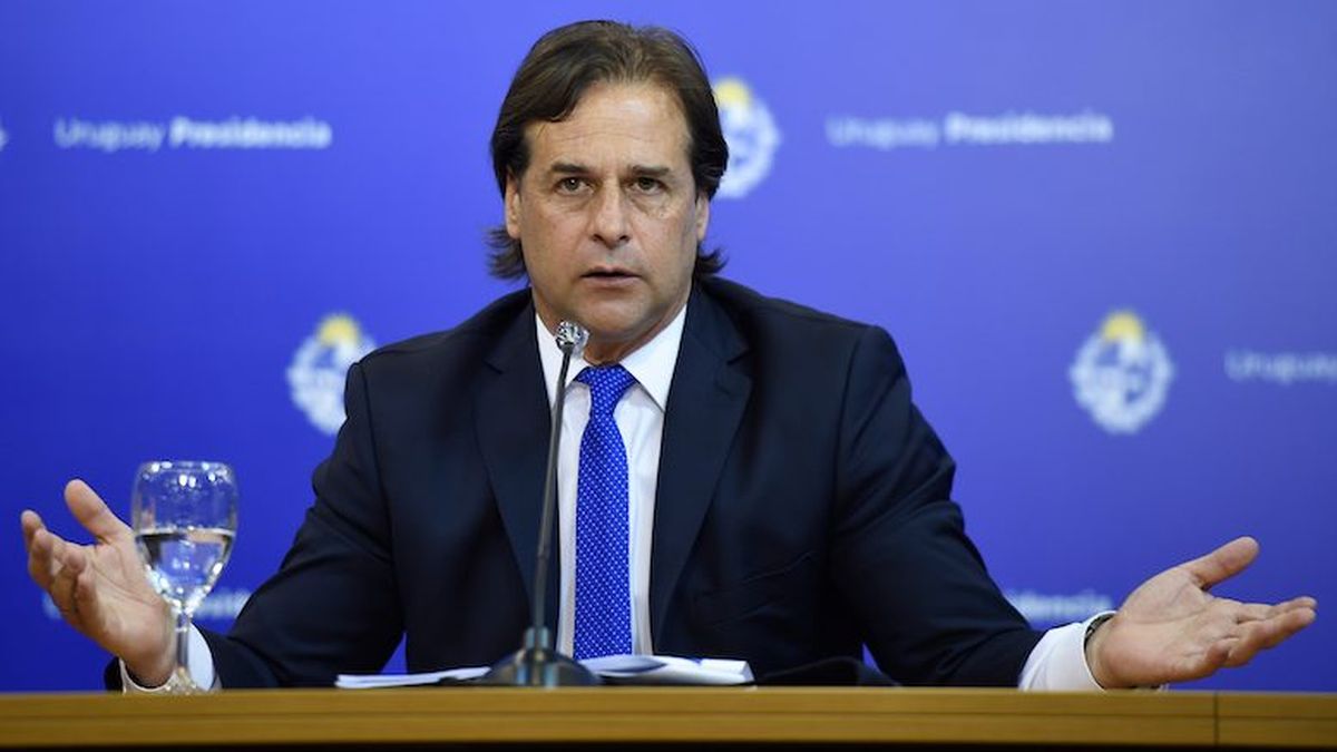 Gobierno mantiene cierre de fronteras y extiende horario de bares y ...