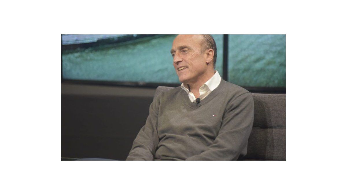 Daniel Martínez a cuidar nietos