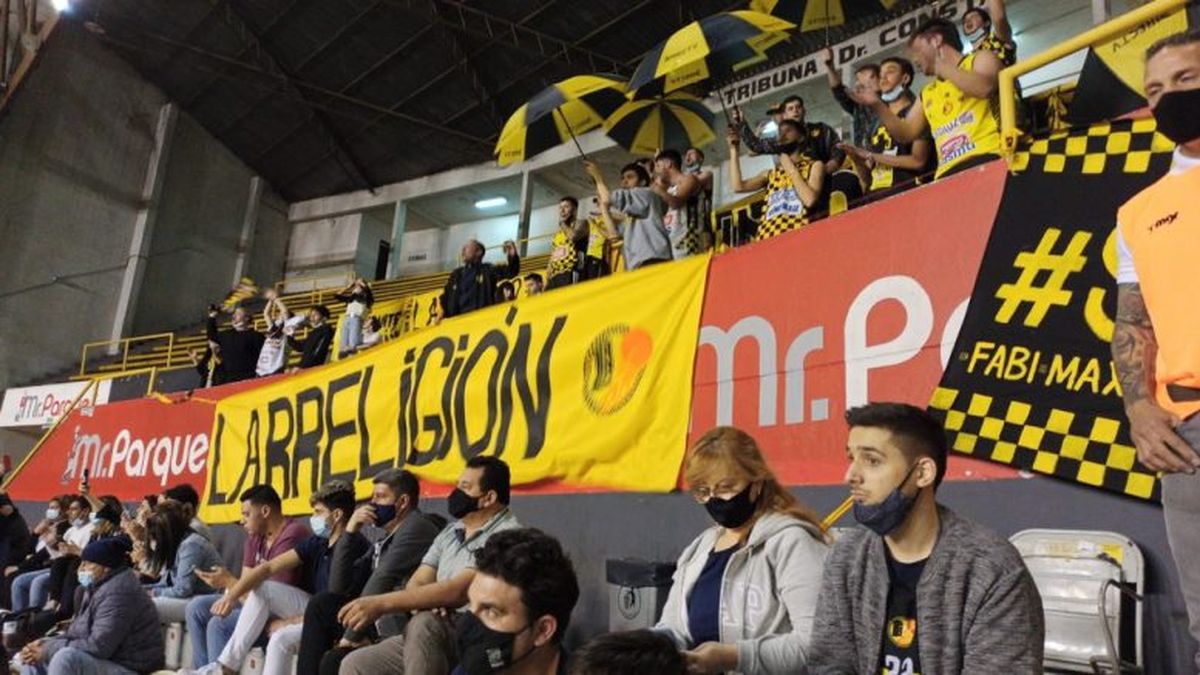 Larre Borges y Stockolmo subieron a la Liga y juegan la final del Metro